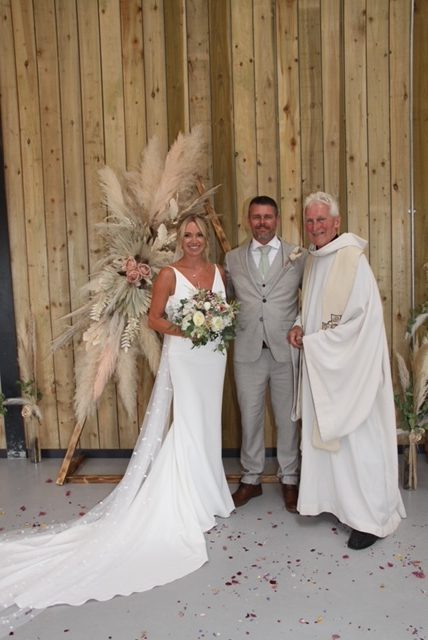 Laura and Stuart: A Relaxed Boho Wedding - Stennack Farm Wedding Venue ...